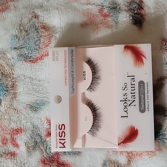 Kiss | Makeup | Kiss Looks So Natural Black Shy Natural Effect | Poshmark